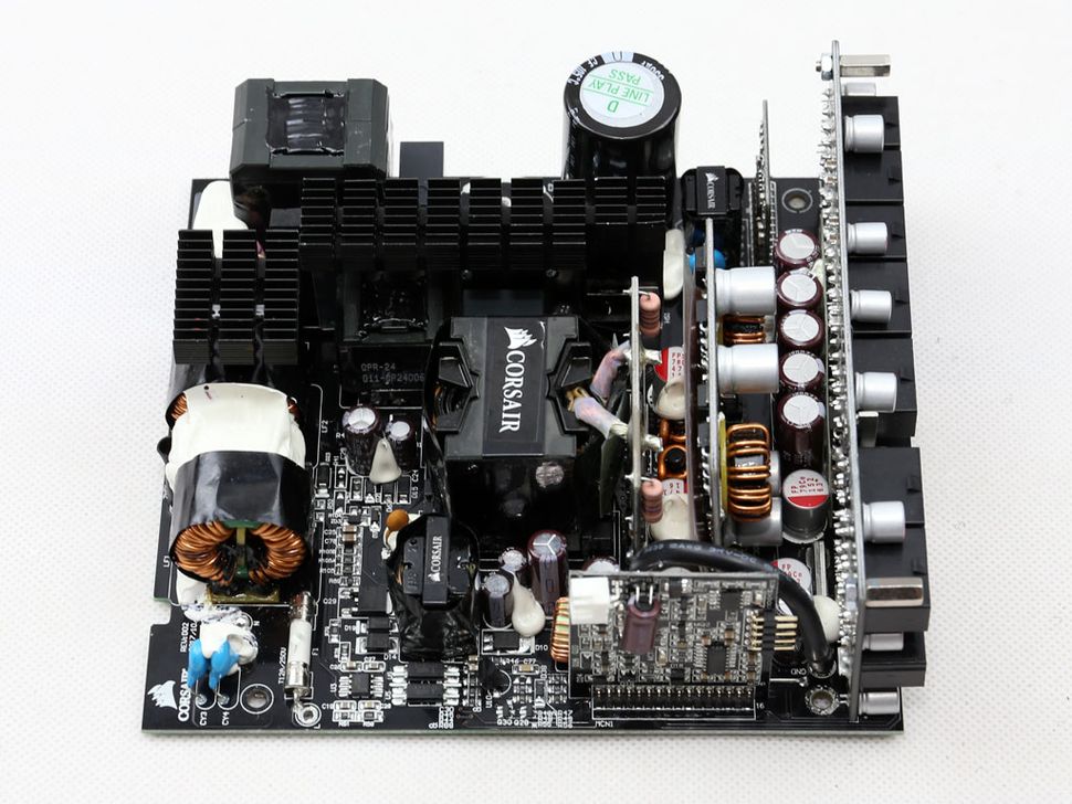Corsair RM750x Teardown