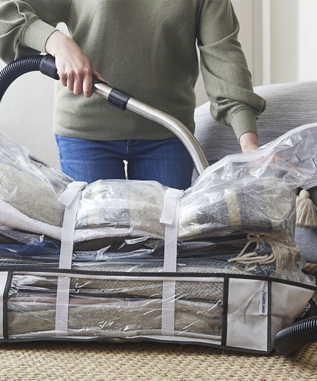 Underbed storage ideas: 11 ways to store under a bed | Homes and Gardens