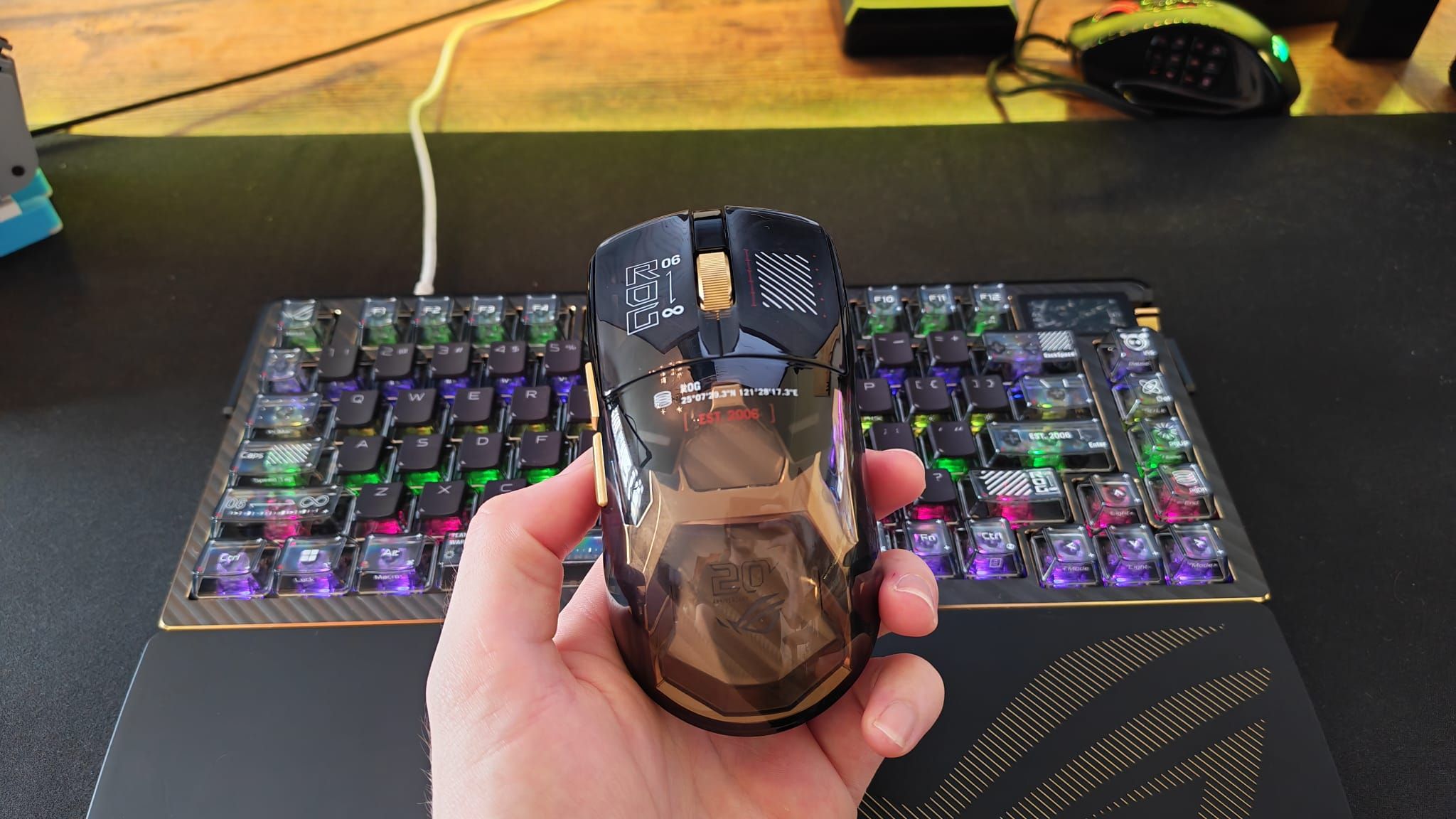 I'm not usually a fan of lightweight Esports mice, but the latest one ...