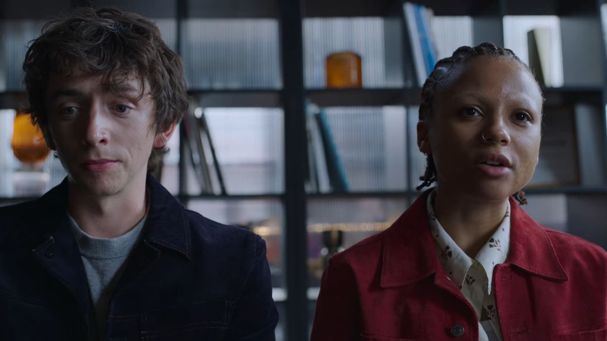 Black Mirror: I Need To Talk About The Loch Henry Ending (And The Clues ...