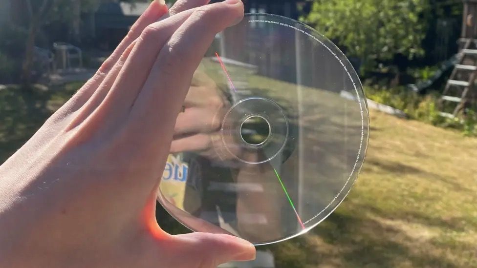 Lorde's new transparent CD doesn't work, fans say | What Hi-Fi?