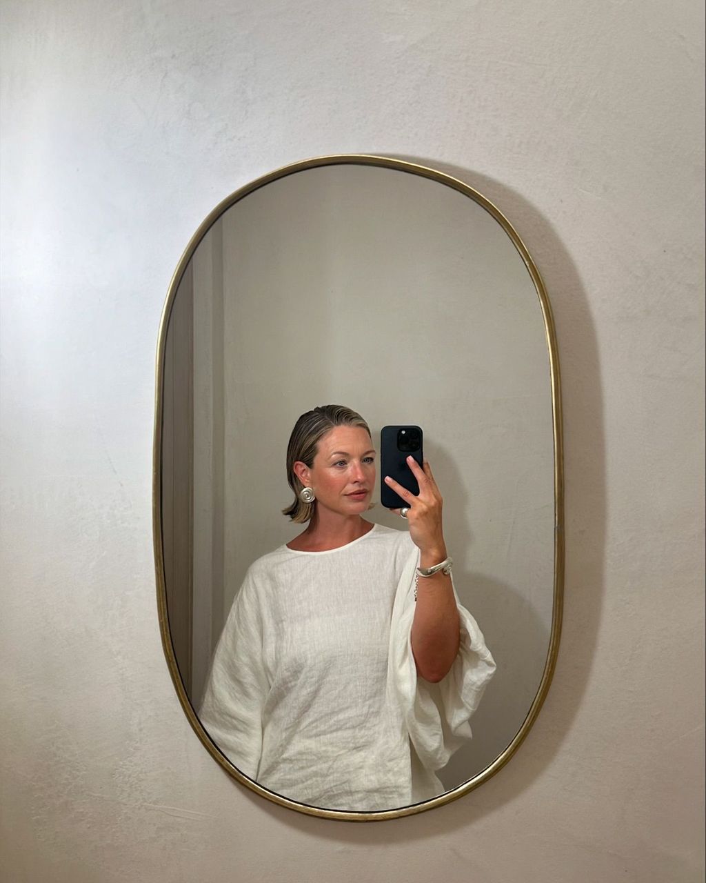 What is the Laser Cut Bob? An Expert Decodes Autumn's Chicest Haircut ...