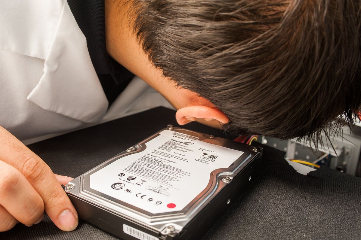 Disaster Strikes: How Is Data Recovered From A Dead Hard Drive? | Tom's ...