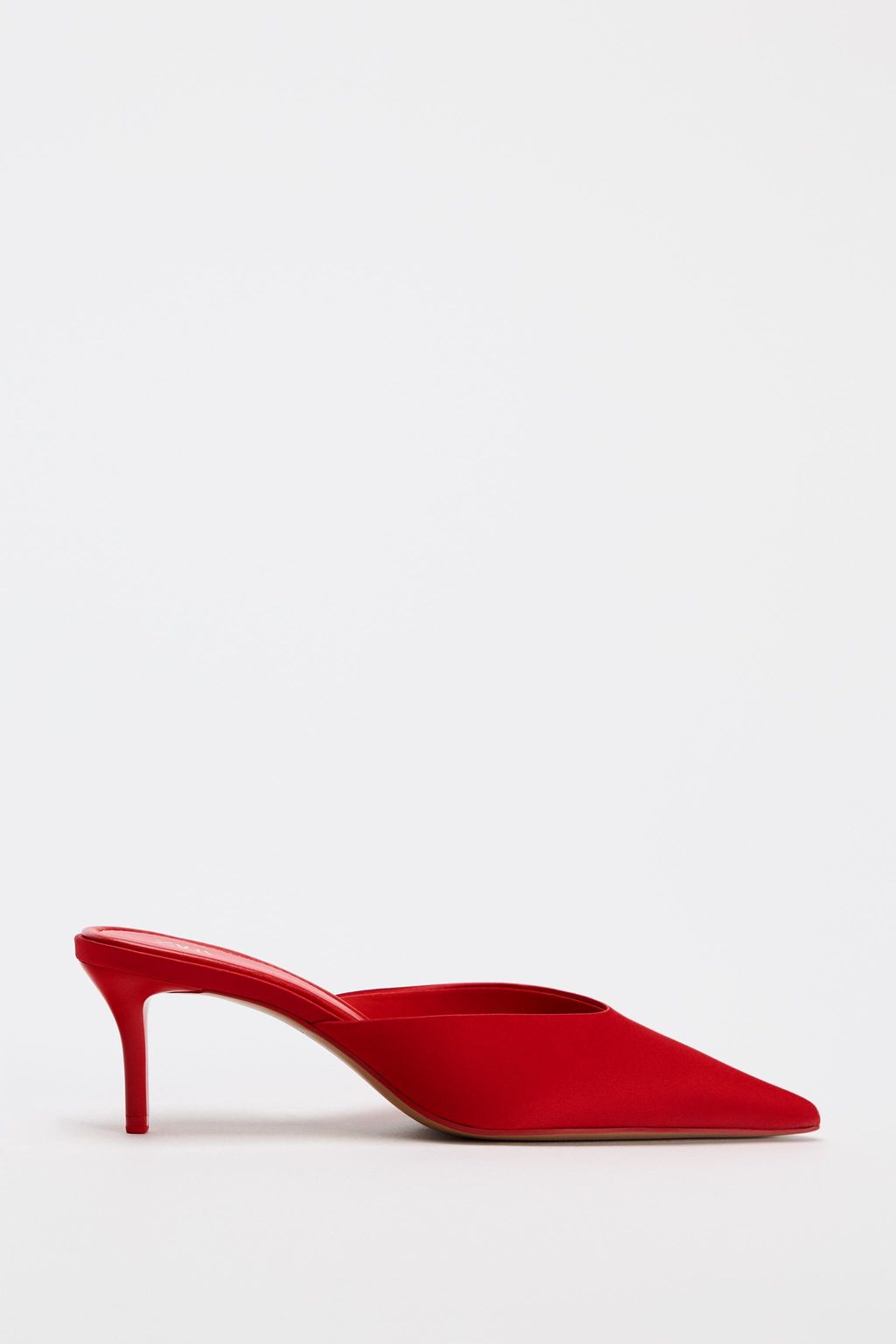 Red High-Heel Shoes Are Tipped to Be Spring's Biggest Trend | Who What Wear