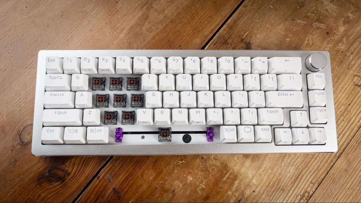 Cooler Master CK720 Review: Cooler Master’s First “Enthusiast ...