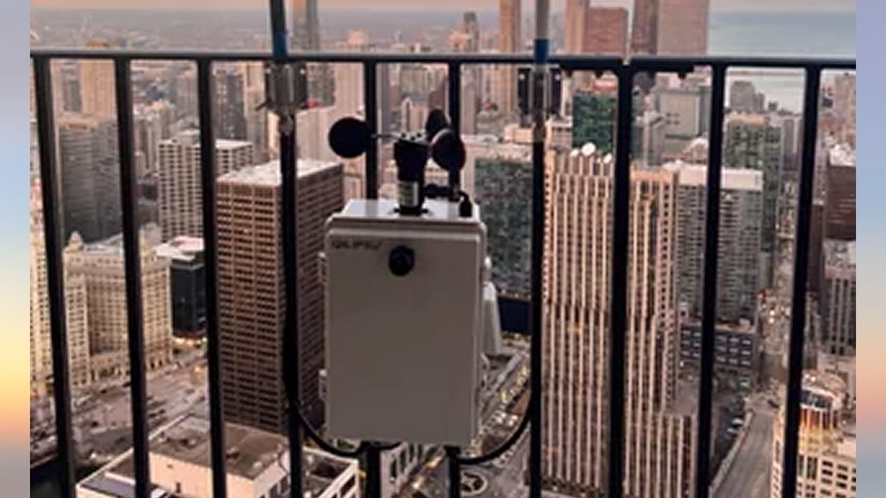 This Raspberry Pi ADS-B plane tracker features a weather station with ...