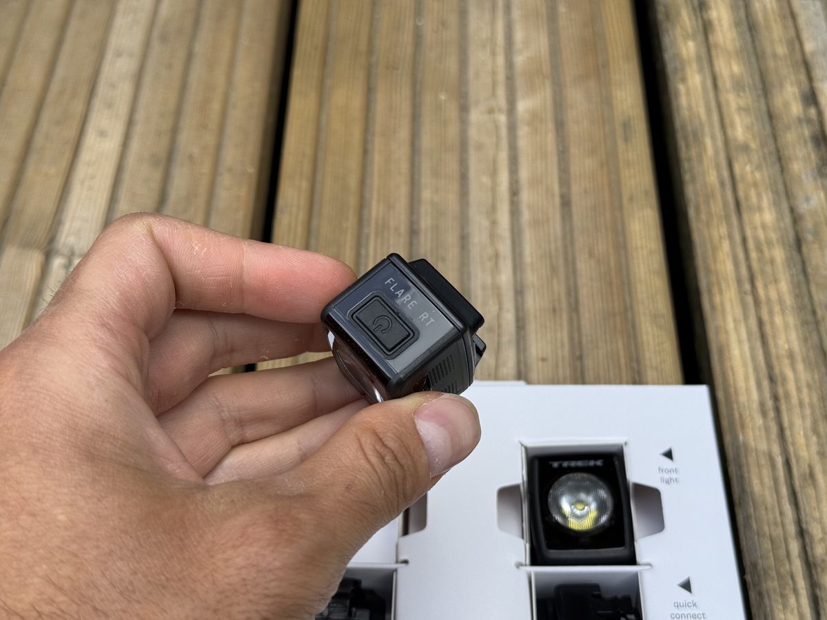 Trek Ion 200 RT / Flare RT light set review: Brilliant for daytime ...