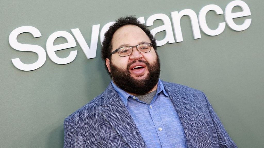 Meet The Great American Baking Show Celebrity Holiday cast | What to Watch