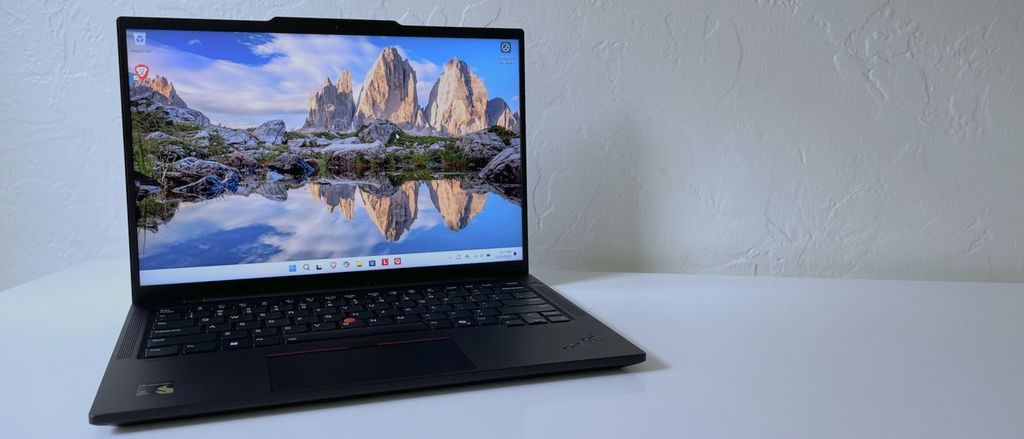 Lenovo ThinkPad T14s Gen 6 review: A business laptop that shines where ...