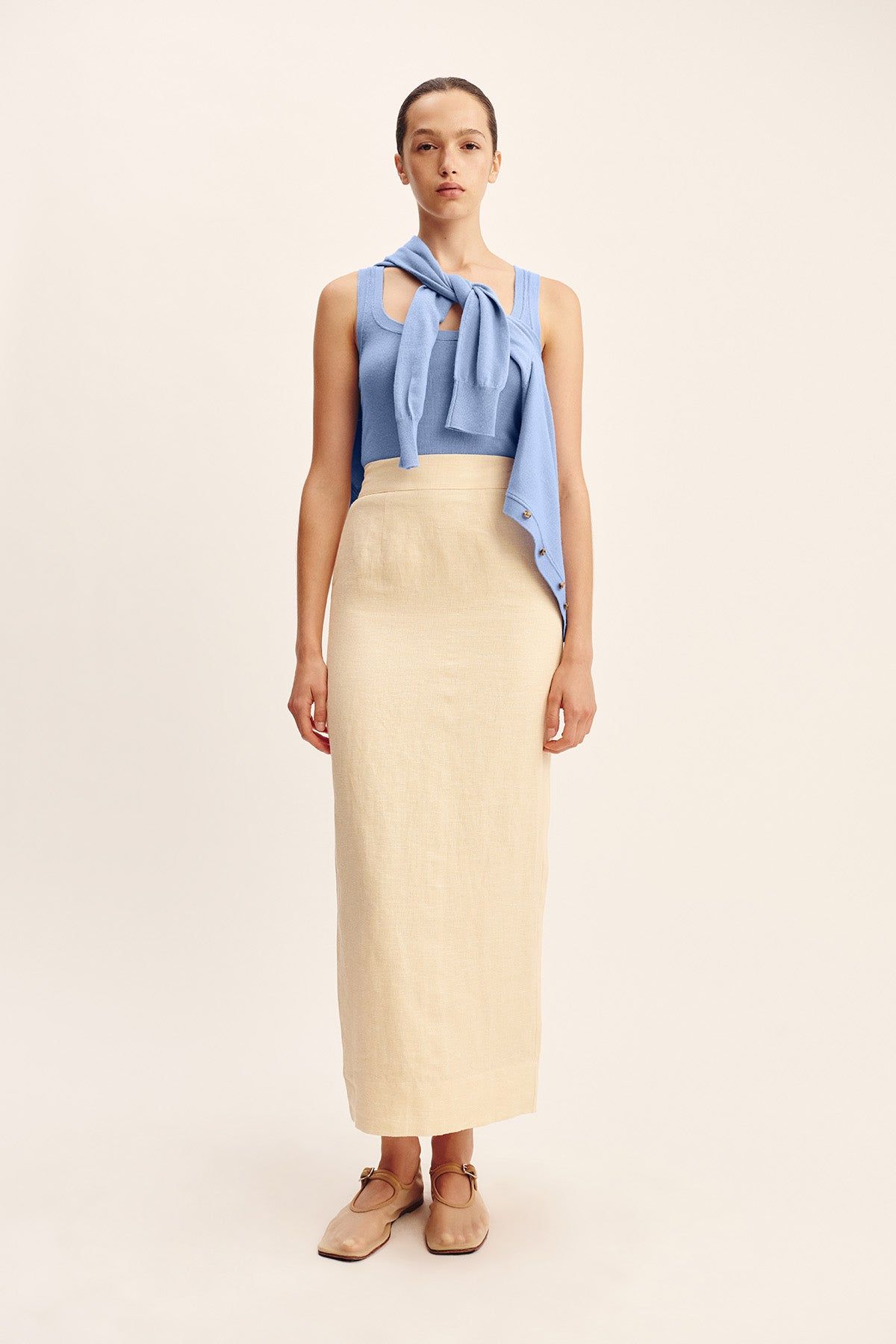 Meghan Markle Pairs Cartier With Crocs for the Ultimate High-Low 'With ...