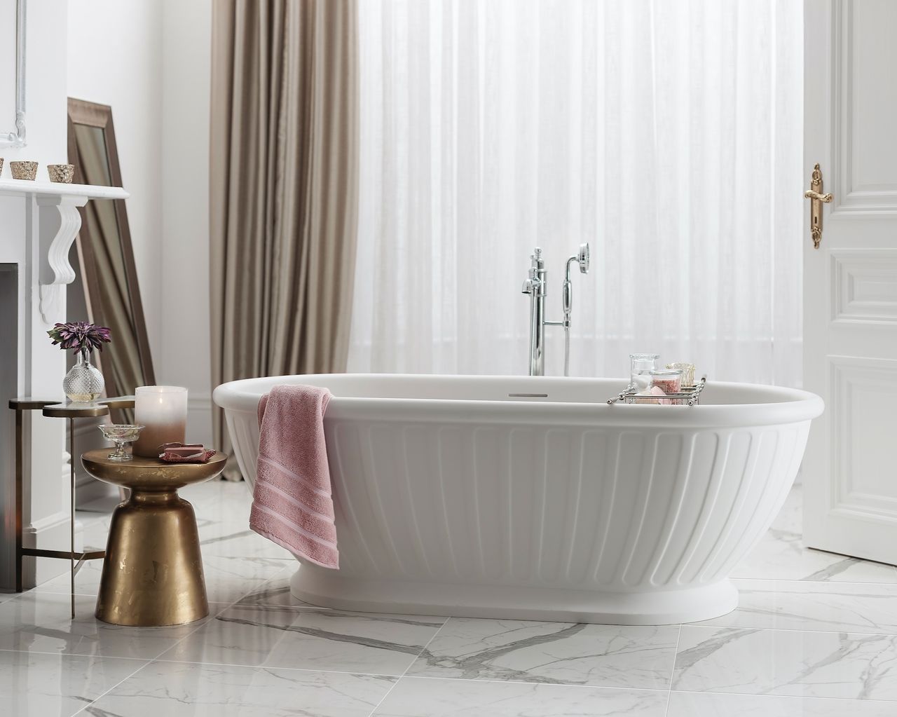 Common bathtub materials and their pros and cons | Homes and Gardens