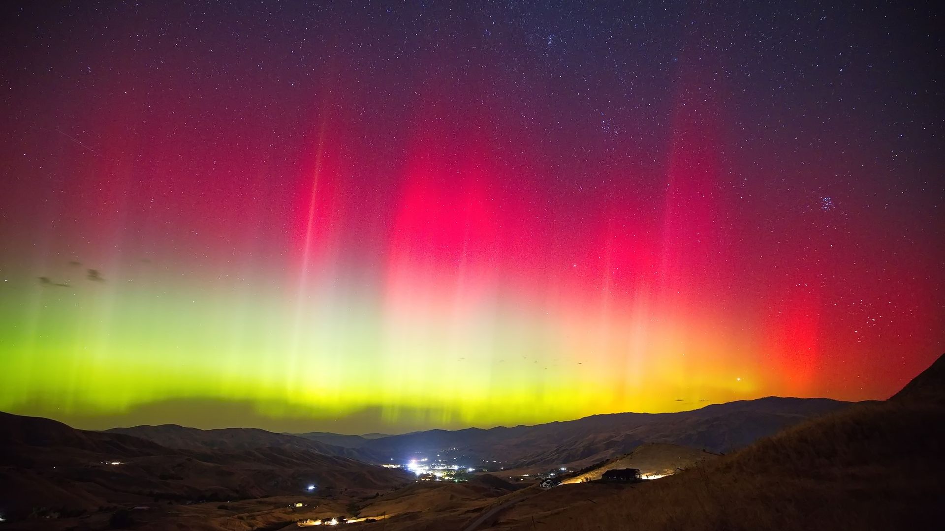 Aurora alert! Moderate geomagnetic storm could spark northern lights as ...