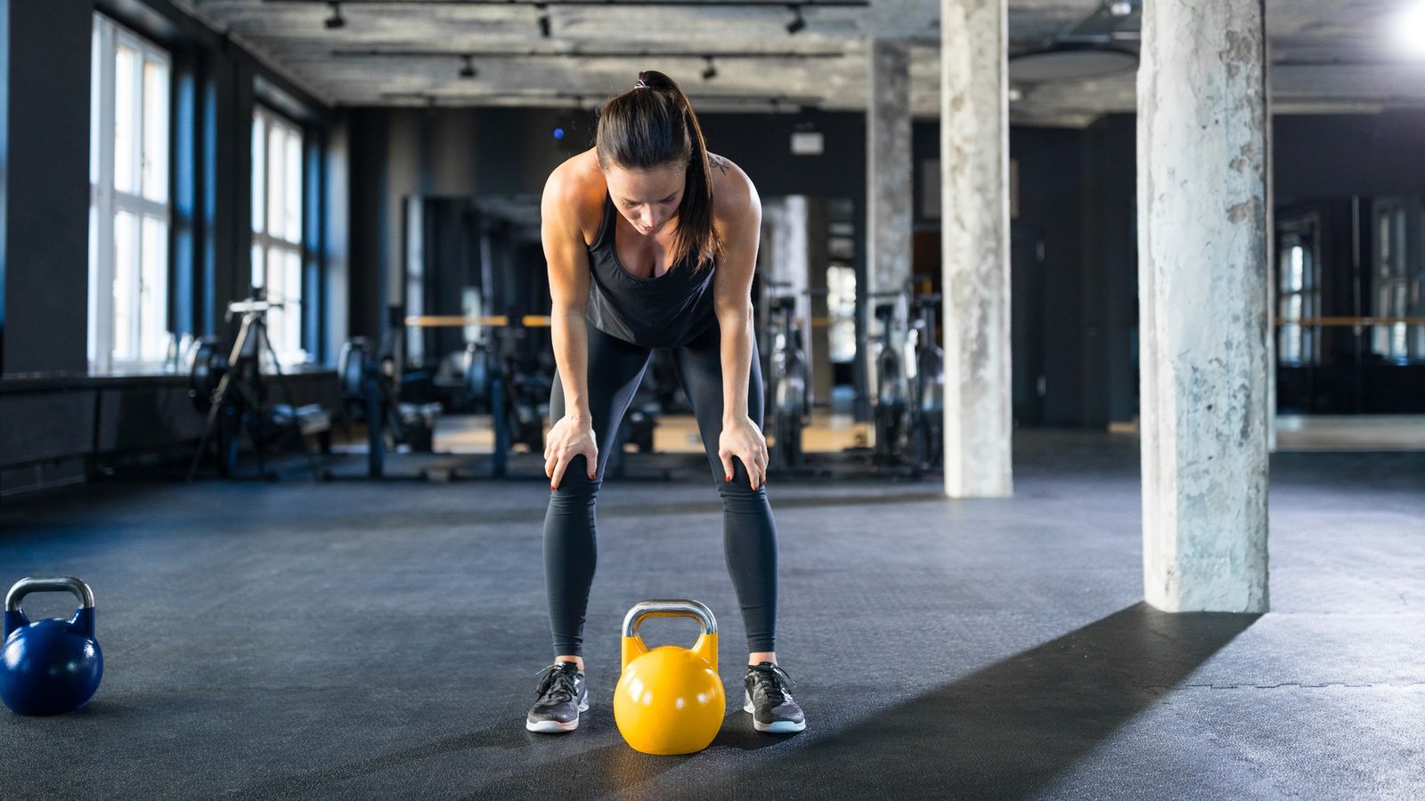 Weight vs reps: which is more important for building muscle? | Fit&Well