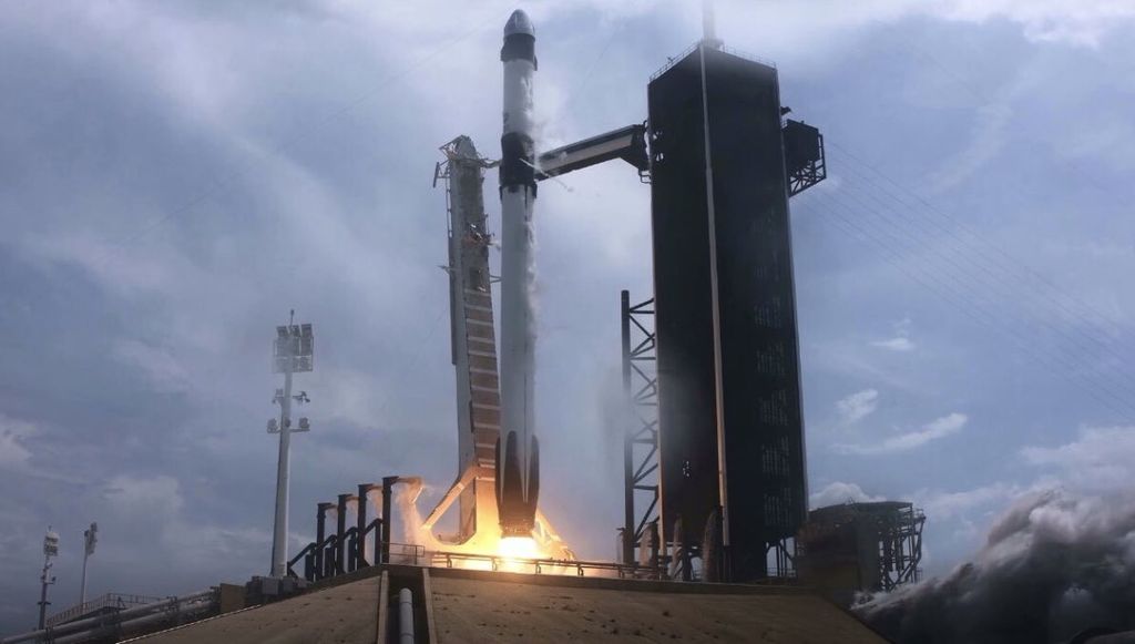 In photos: SpaceX's Crew Dragon Demo-2 mission to the International ...