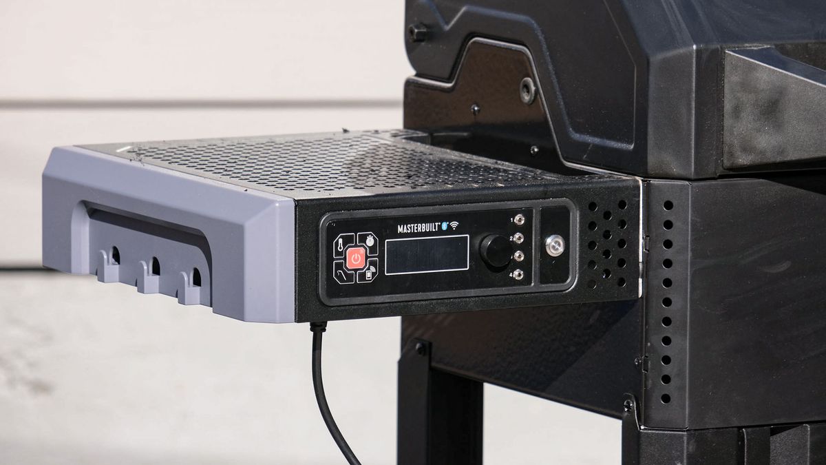 Masterbuilt AutoIgnite Series 545 Digital Charcoal Grill and Smoker ...