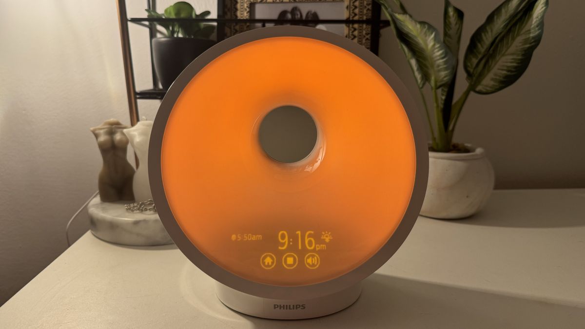 The best sunrise alarm clocks in 2025: Tested and ranked by our sleep ...