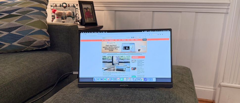 Arzopa A1 15.6-inch Portable Monitor Review: Sub-$80 value with a ...