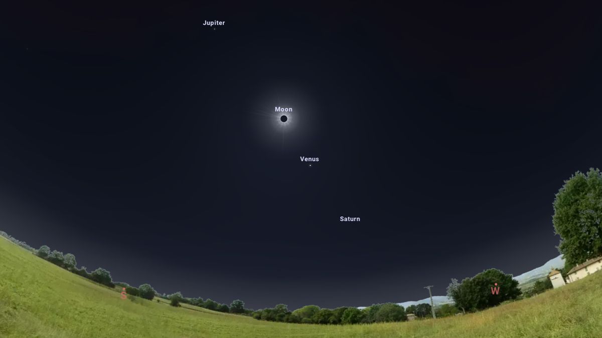 Watch live! The total solar eclipse has begun over North America ...