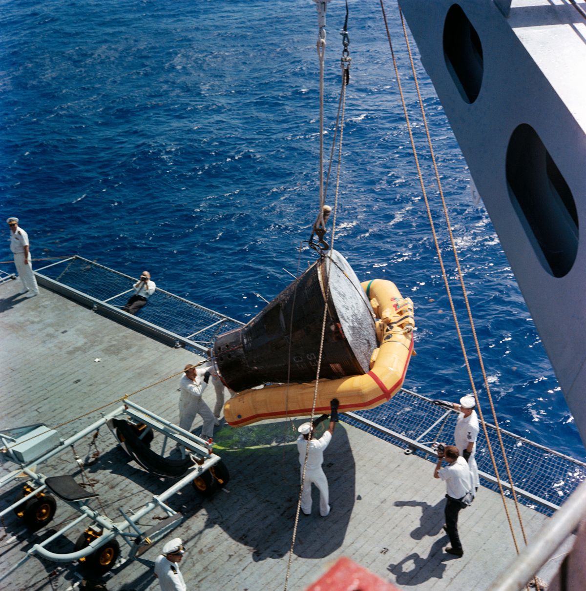 Gemini IV: Inside NASA's First Spacewalk Mission (Photos): Page 3 | Space