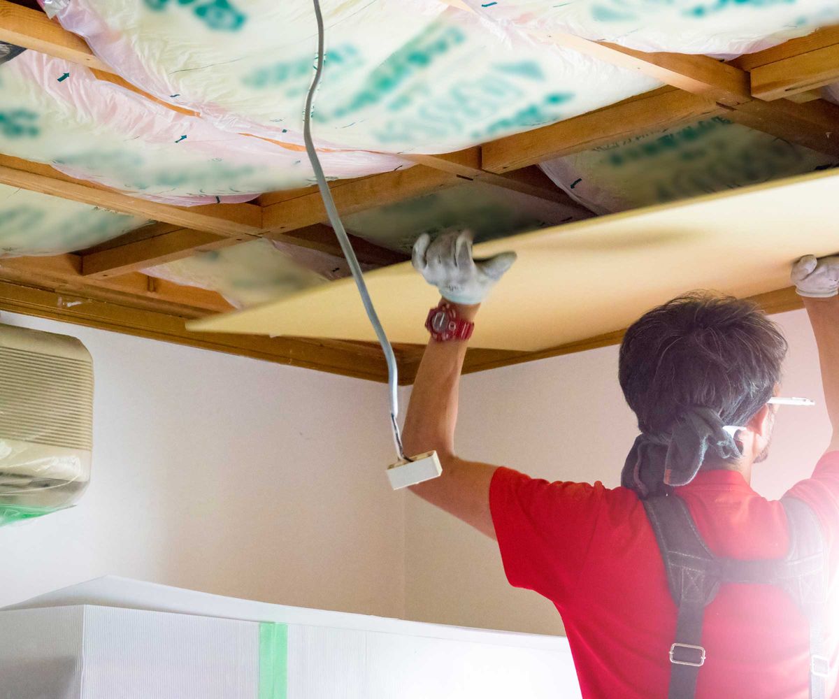 Insulating a garage conversion for a cosy new space | Homebuilding