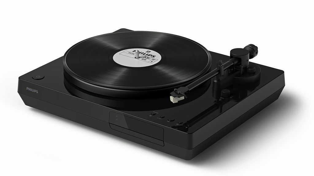I tried a record player that can spin CDs too – retro is so on trend ...