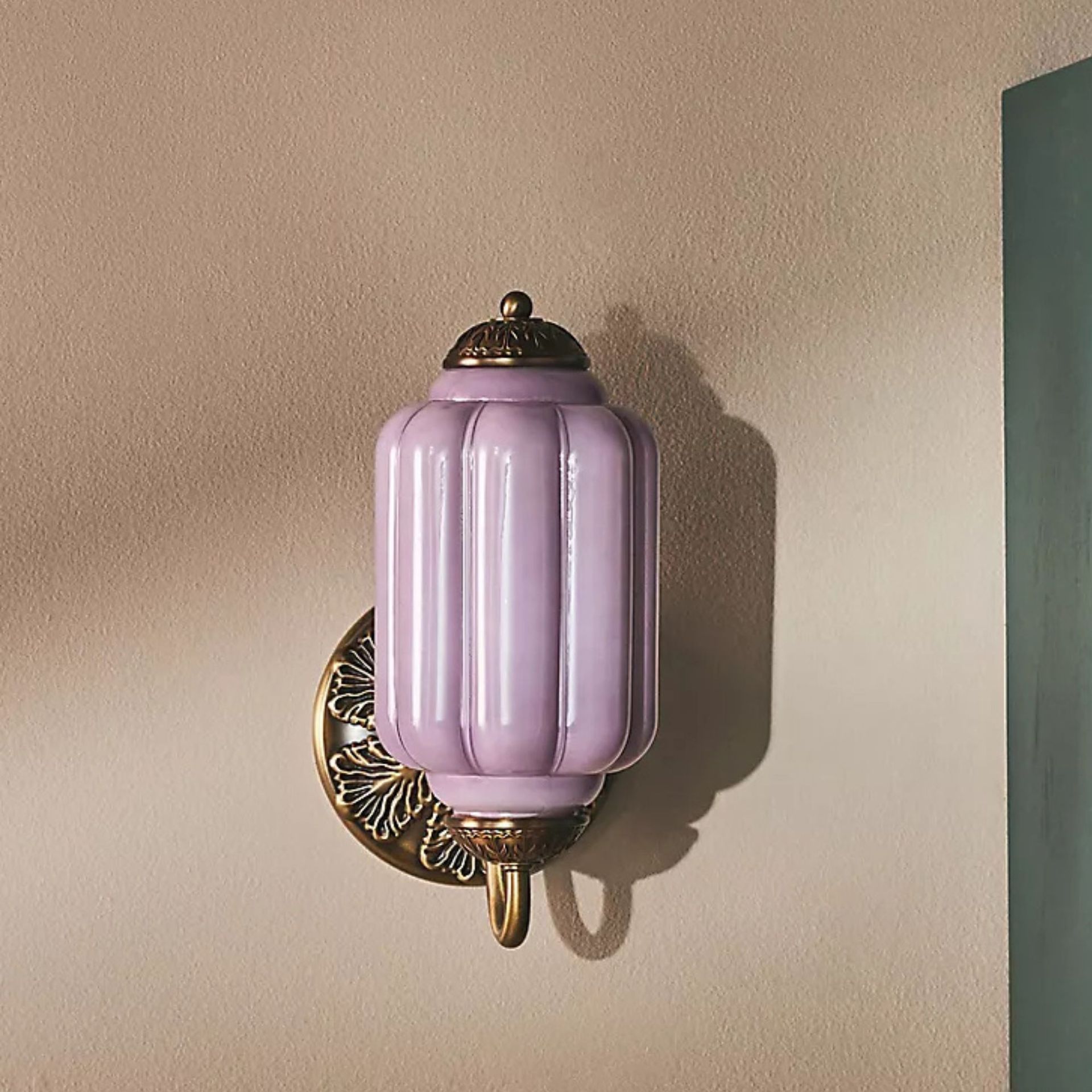 7 purple kitchen ideas designers are embracing in 2025 | Homes and Gardens