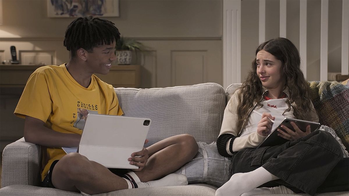 Neighbours spoilers: Will jealous Fallon make a move on Leo? | What to ...