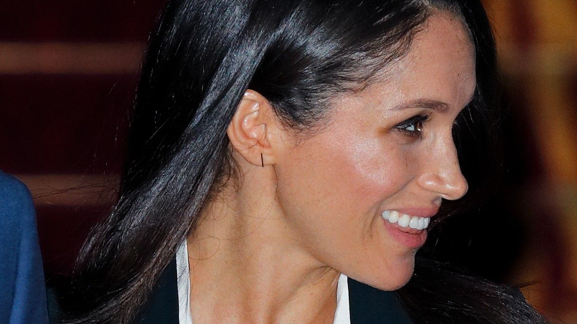 Meghan Markle Had to Quickly Think on Her Feet After Being Given the ...