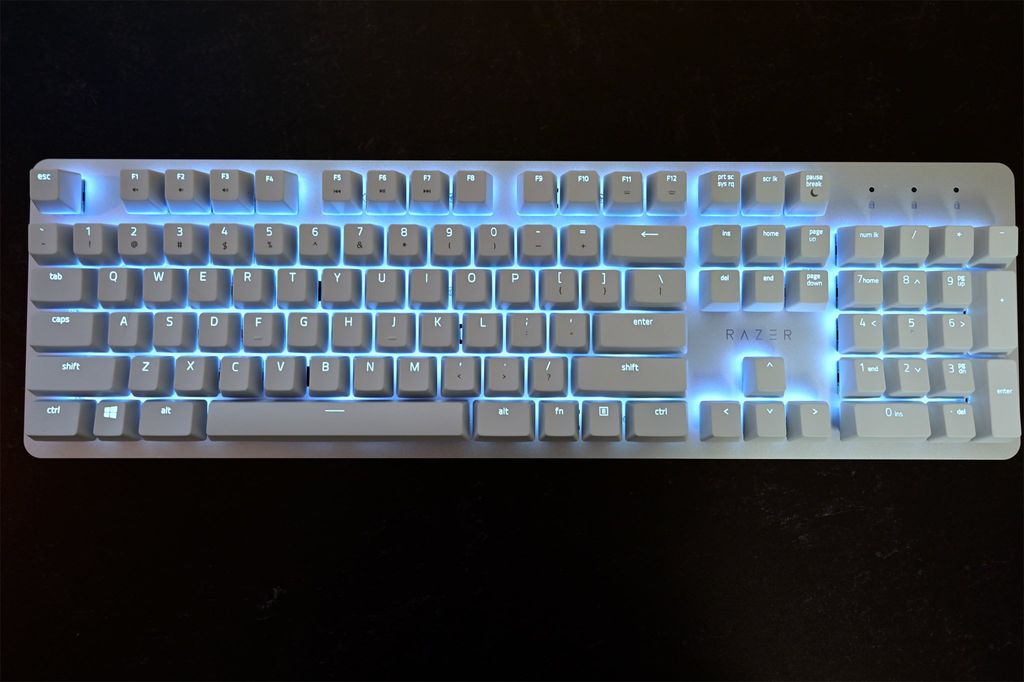Razer and Humanscale 'Pro' ergo keyboard and mouse review: A dream for ...