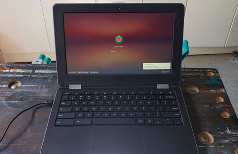 How to Replace Your Chromebook's Battery | Laptop Mag