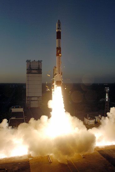 Indian Rocket Launching 7 Satellites at Once (Photos) | Space