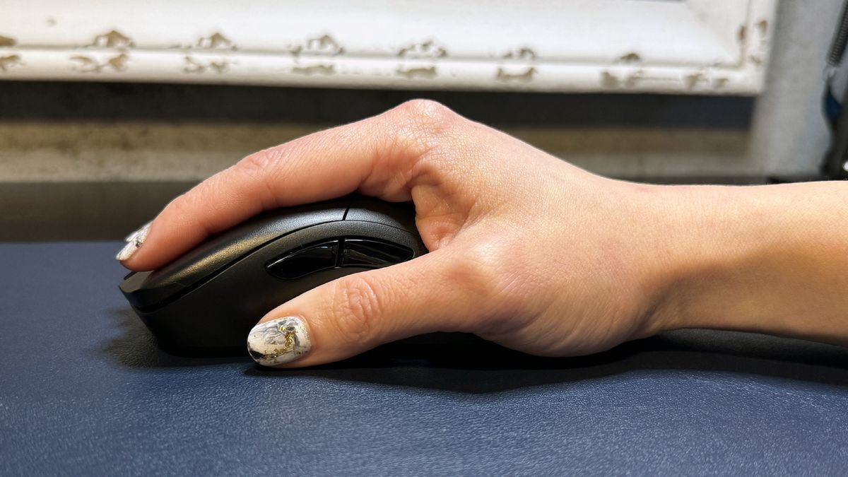 Glorious Model D 2 Pro 4K/8K Review: A Bit Boring for 'Pro' | Tom's ...