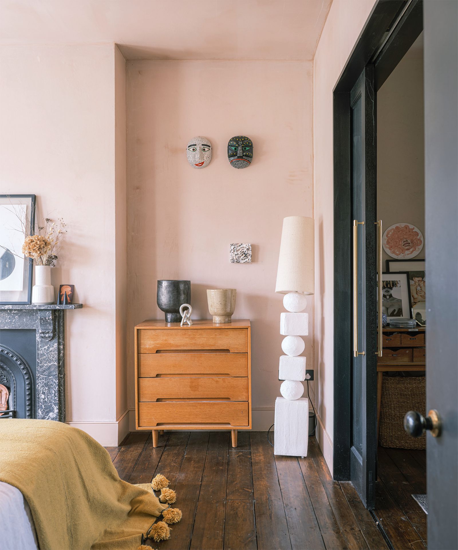 A cool and contemporary East London home that features pink plaster ...