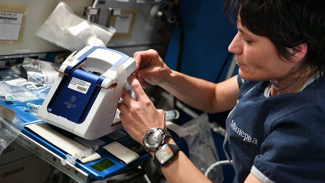 Handheld laser device quickly diagnoses astronaut health in space | Space