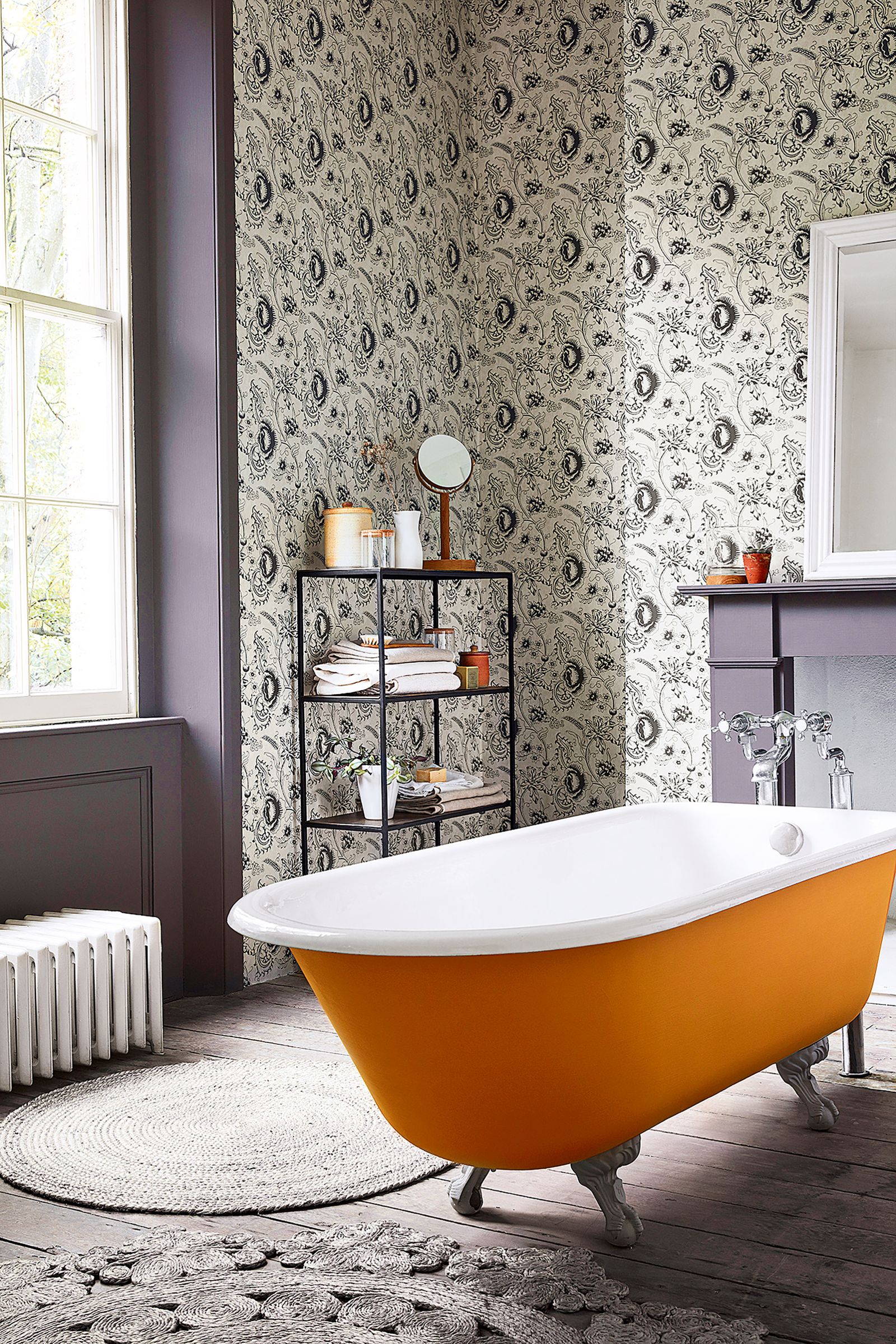 Bathroom wallpaper ideas: 11 best wallpapers for bathroom | Homes and ...