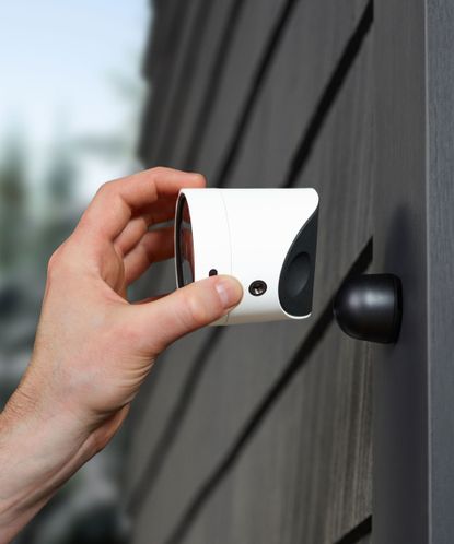 SimpliSafe wireless outdoor security camera review | Livingetc