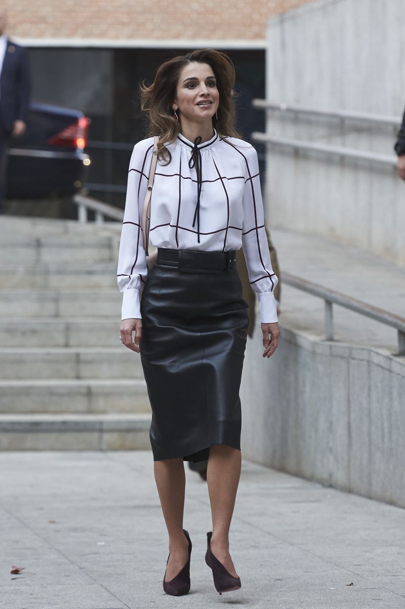 Queen Rania of Jordan Best Outfits - Queen Rania of Jordan Royal Style ...