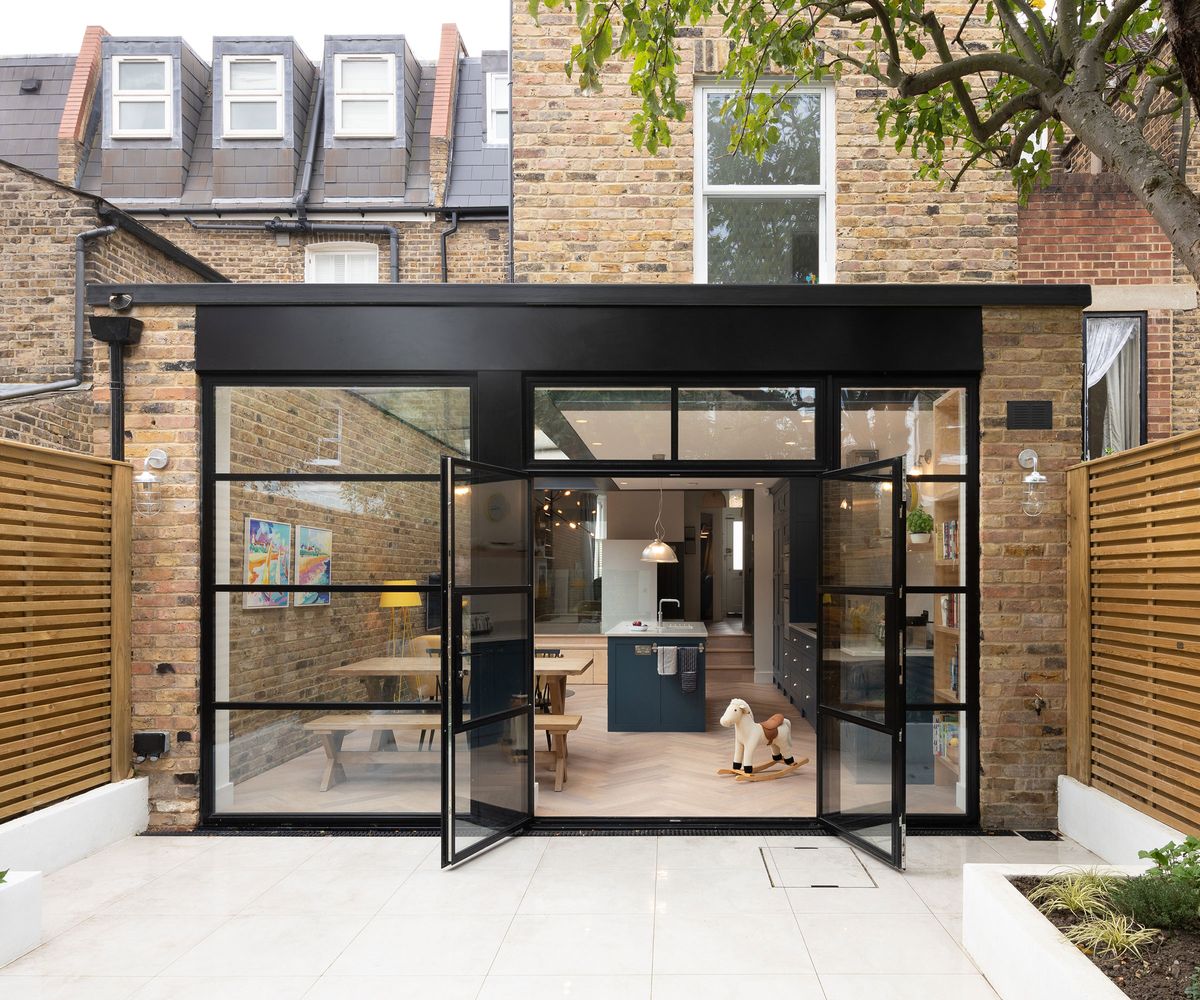 10 clever terraced house kitchen extension ideas | Homebuilding