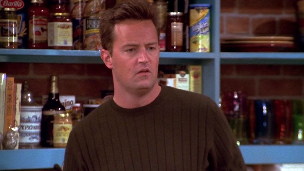 32 Hilarious Chandler Bing Quotes From Friends | Cinemablend