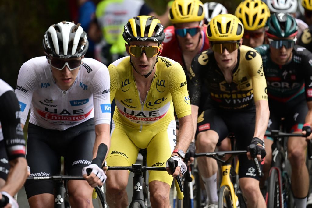 As it happened: Tour de France stage 5 - lead and win for Hindley ...