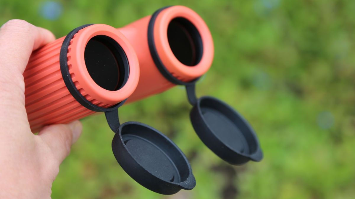 Lunt SunOculars 8x32 solar binoculars review | Space