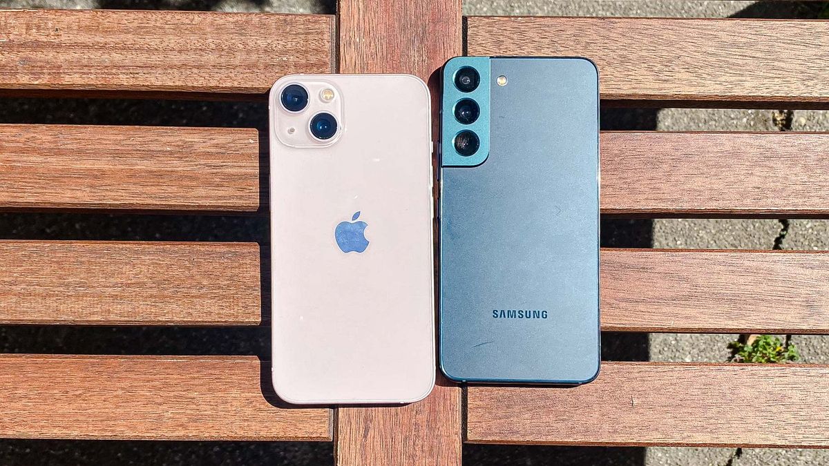 Samsung Galaxy S22 vs. iPhone 13: Which flagship phone wins? | Tom's Guide