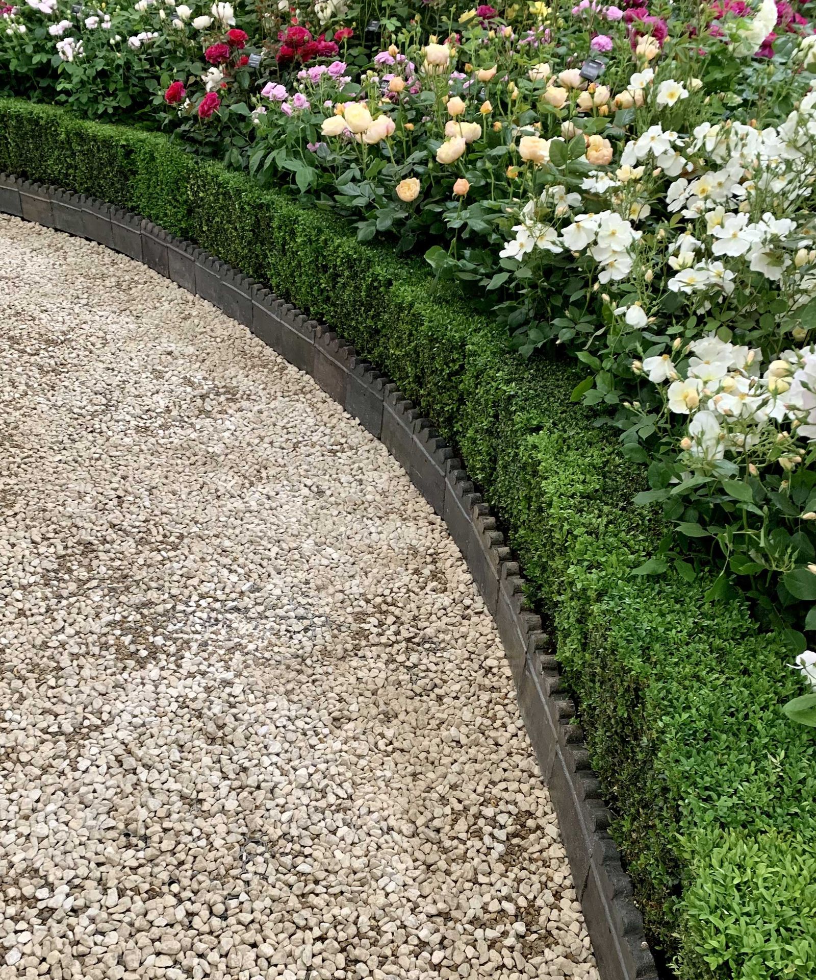 Garden edging ideas: 18 stylish borders | Gardeningetc