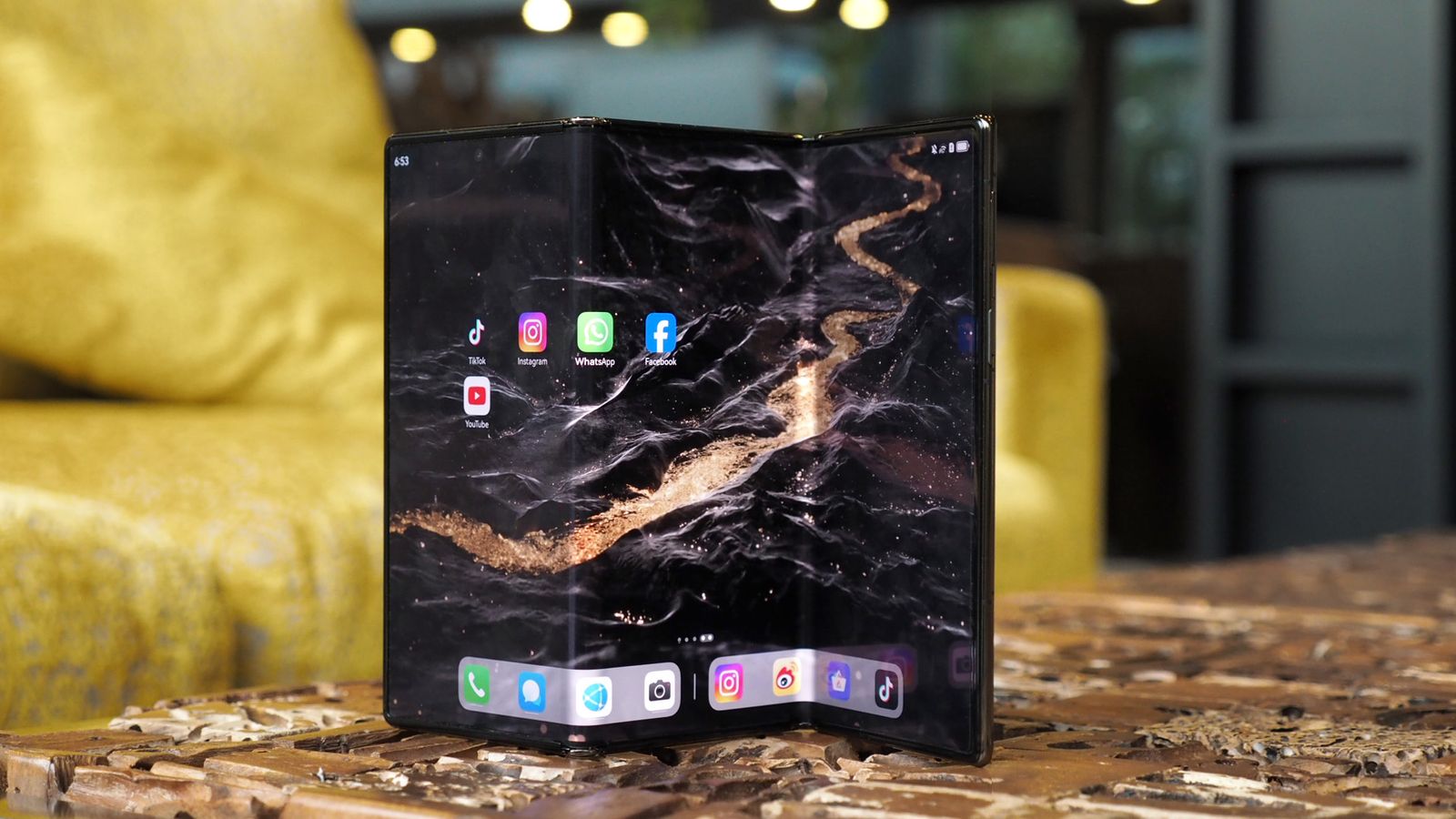 I tested Huawei's tri-fold phone – Google and Samsung could learn a few ...