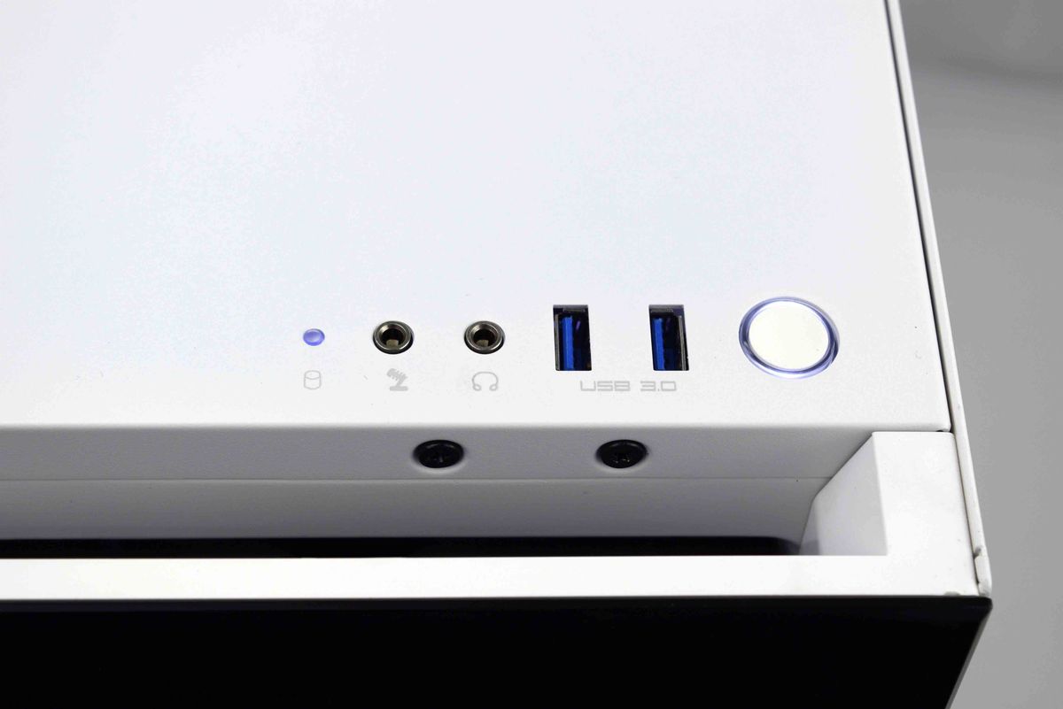 iBuypower Snowblind Element Extreme PC Review - Tom's Hardware | Tom's ...