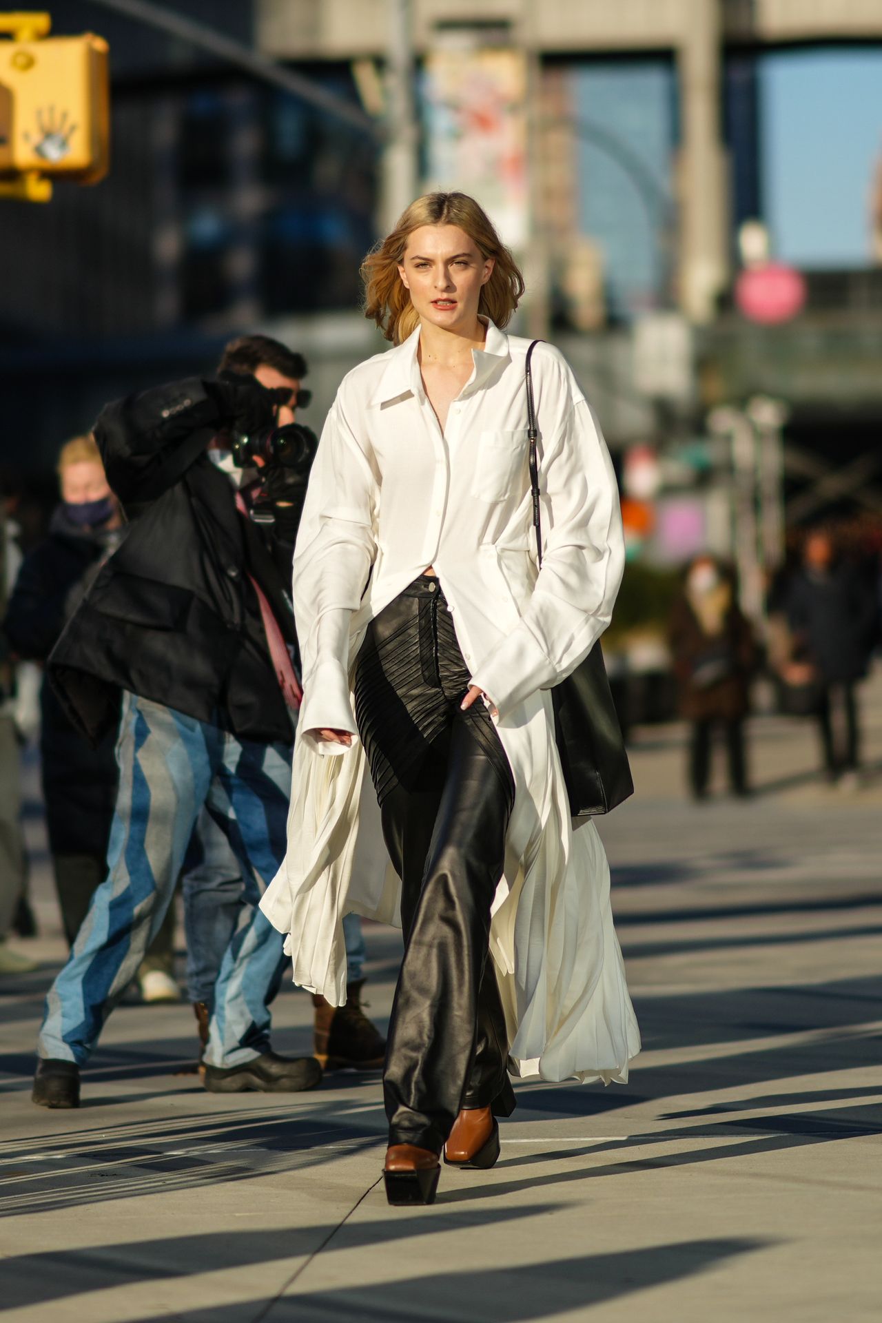 18 Spring Outfits for Women to Copy in 2023 | Marie Claire