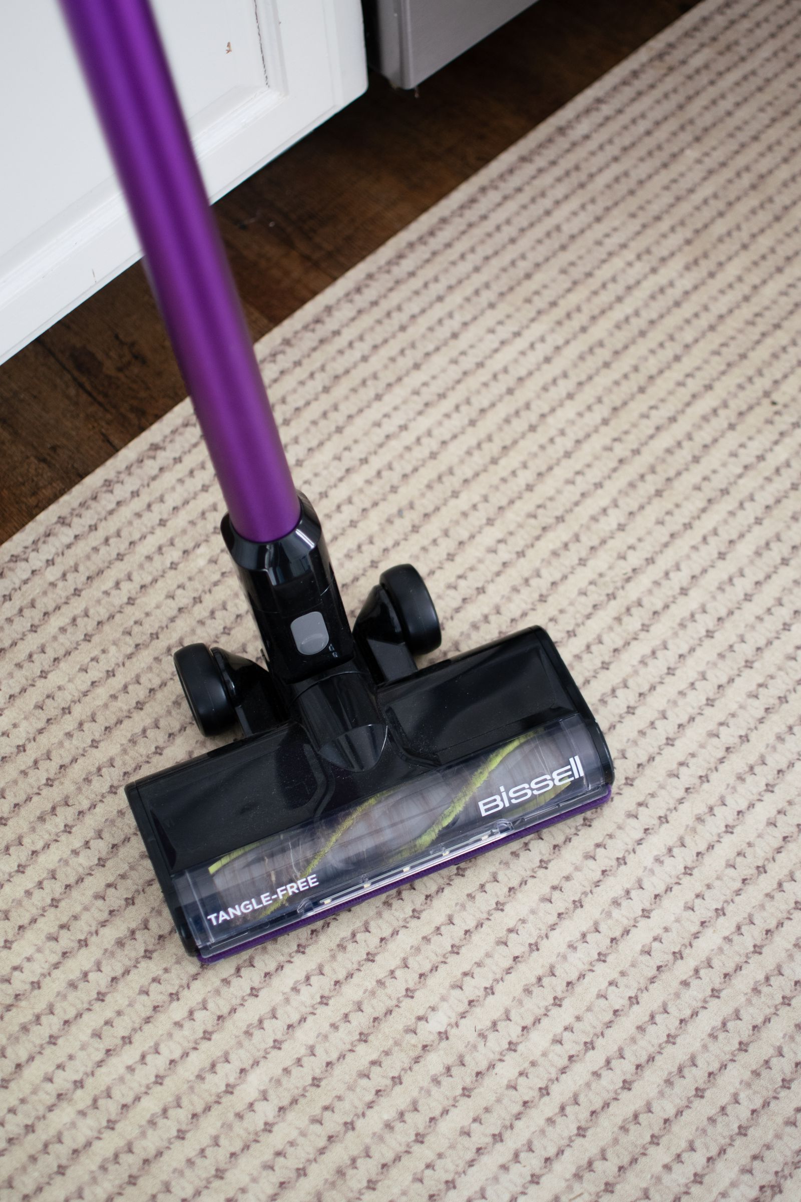 Bissell CleanView XR Pet Lightweight Vacuum review | Real Homes