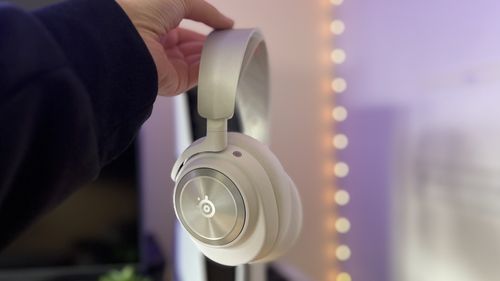 Does size really matter? The difference between 40mm and 50mm gaming ...