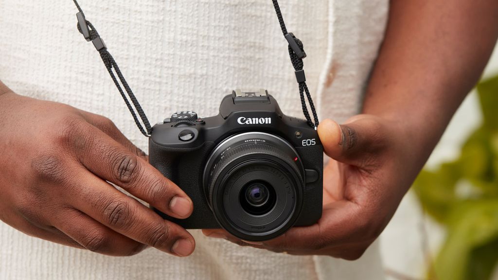 Canon R100 vs R50: which Canon EOS RF-S mirrorless camera is best for ...