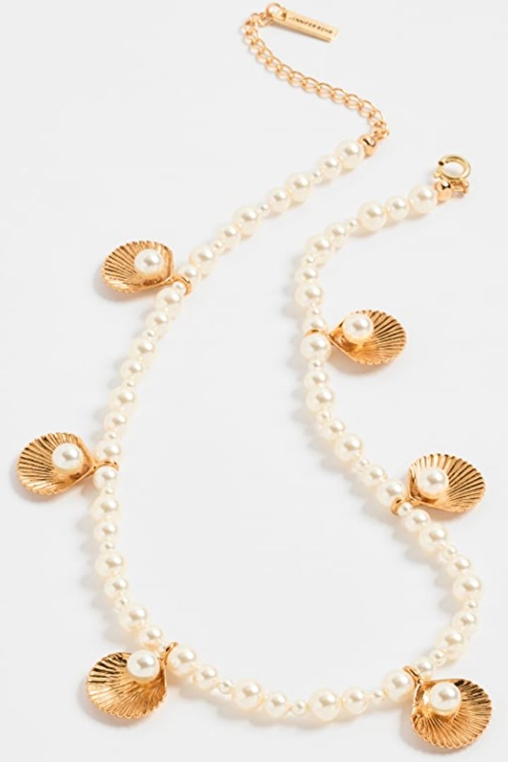 The 5 Jewelry Trends for Fall 2022 to Stock Up On | Marie Claire